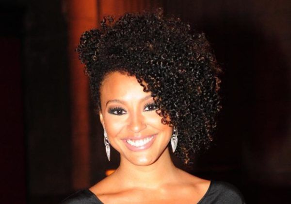 CORTES de cabelo curto Crespo que são a tendência do momento